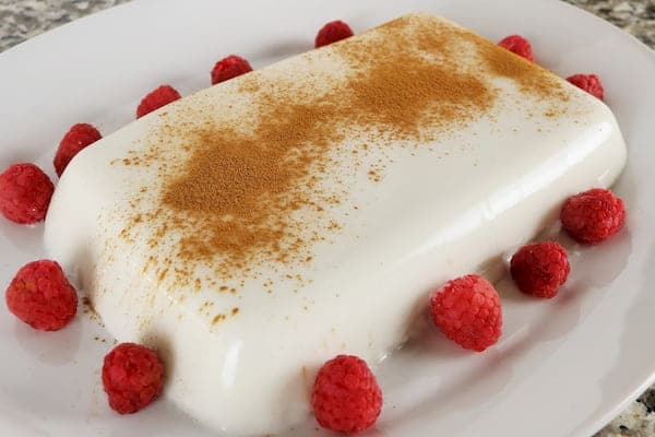 Tembleque de Coco Boricua, Receta de Postre Tradicional